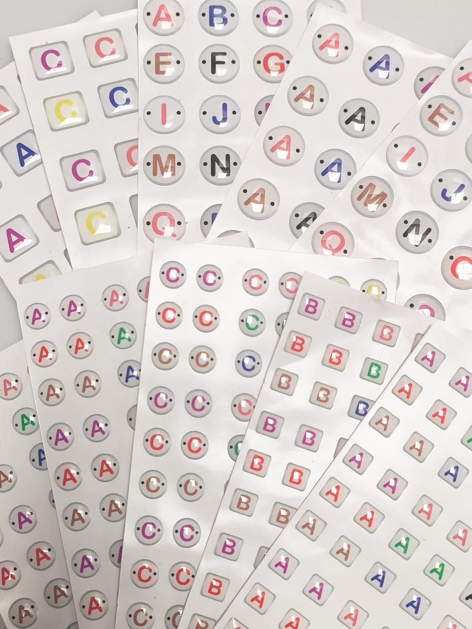 620 Resinado - Letras Redondas - Monicarts - Comercio Varegista de ...